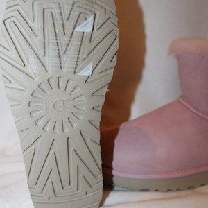 UGG | Shoes | Nib Ugg Womens Mini Bailey Bling Suede Shearling Boots ...